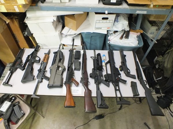 [PICS] ASSAULT WEAPONS - PICTURES | BOOM Library